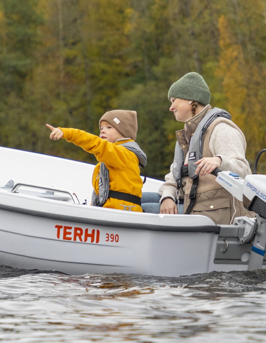 Rowing boats and motorboats | Terhi