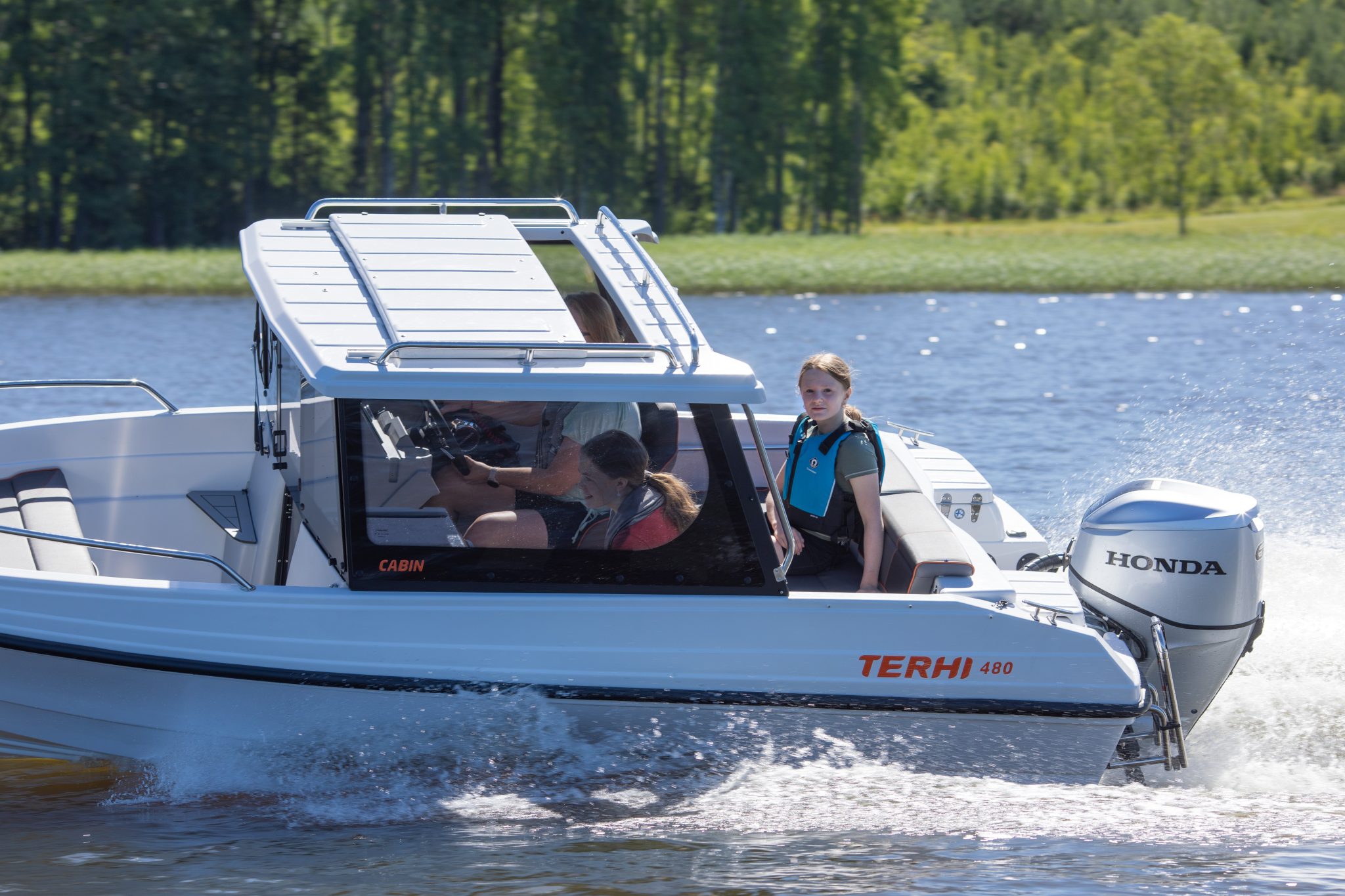 Terhi | Roddbåtar och motorbåtar från Finland